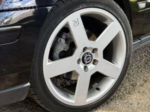 Melns Volvo V70 2005 Jēkabpils, ar dzinēja tilpumu 2.40 L un nobraukumu 327 tūkst. km par 4750 €, foto 4 vietnē AUTOMOTO.COM.LV