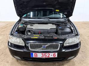 Черный Вольво В70 2005 в Юрмала, объемом двигателя 2.40 л и пробегом 384 тыс. км за 3495 €, фото 36 на AUTOMOTO.COM.LV