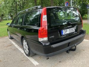 Черный Вольво В70 2005 в Елгава, объемом двигателя 2.40 л и пробегом 377 тыс. км за 2990 €, фото 6 на AUTOMOTO.COM.LV