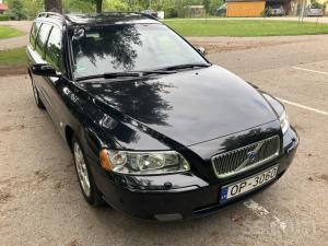 Черный Вольво В70 2005 в Елгава, объемом двигателя 2.40 л и пробегом 377 тыс. км за 2990 €, фото 12 на AUTOMOTO.COM.LV