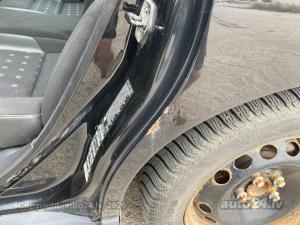 Черный Вольво В70 2005 в Таллин, объемом двигателя 2.40 л и пробегом 435 тыс. км за 1800 €, фото 8 на AUTOMOTO.COM.LV