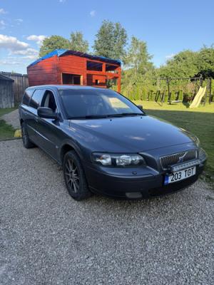 Black Volvo V70 2005 in Valga, with an engine capacity of 0.00 L and mileage of 0 thousand km for 1300 €, photo  on AUTOMOTO.COM.LV
