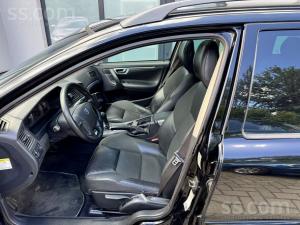 Melns Volvo V70 2005 Rīga, ar dzinēja tilpumu 2.40 L un nobraukumu 380 tūkst. km par 1490 €, foto 13 vietnē AUTOMOTO.COM.LV