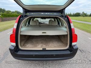 Melns Volvo V70 2005 Tallina, ar dzinēja tilpumu 2.40 L un nobraukumu 355 tūkst. km par 3790 €, foto 20 vietnē AUTOMOTO.COM.LV