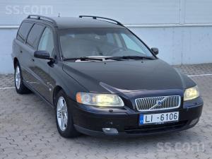 Черный Вольво В70 2005 в Рига, объемом двигателя 2.40 л и пробегом 286 тыс. км за 1990 €, фото  на AUTOMOTO.COM.LV