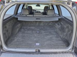 Black Volvo V70 2005 in Riga, with an engine capacity of 2.40 L and mileage of 286 thousand km for 1990 €, photo 29 on AUTOMOTO.COM.LV
