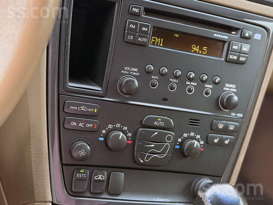 Черный Вольво В70 2005 в Рига, объемом двигателя 2.40 л и пробегом 331 тыс. км за 1690 €, фото 19 на AUTOMOTO.COM.LV