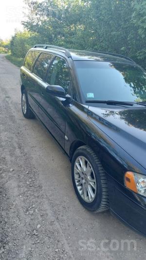 Melns Volvo V70 2006 Ogre, ar dzinēja tilpumu 2.40 L un nobraukumu 0 tūkst. km par 7600 €, foto 2 vietnē AUTOMOTO.COM.LV