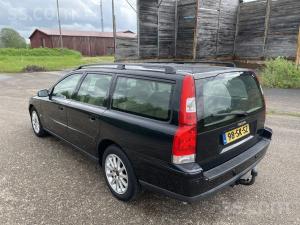 Melns Volvo V70 2006 Balvi, ar dzinēja tilpumu 2.40 L un nobraukumu 310 tūkst. km par 6200 €, foto 4 vietnē AUTOMOTO.COM.LV