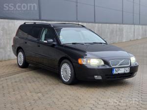 Melns Volvo V70 2006 Rīga, ar dzinēja tilpumu 2.40 L un nobraukumu 349 tūkst. km par 2990 €, foto 9 vietnē AUTOMOTO.COM.LV