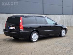 Melns Volvo V70 2006 Rīga, ar dzinēja tilpumu 2.40 L un nobraukumu 349 tūkst. km par 2990 €, foto 11 vietnē AUTOMOTO.COM.LV