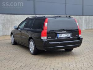 Melns Volvo V70 2006 Rīga, ar dzinēja tilpumu 2.40 L un nobraukumu 349 tūkst. km par 2990 €, foto 18 vietnē AUTOMOTO.COM.LV