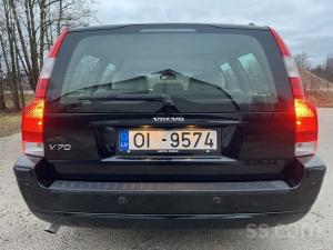 Black Volvo V70 2006 in Rezekne, with an engine capacity of 2.40 L and mileage of 399 thousand km for 3150 €, photo 7 on AUTOMOTO.COM.LV
