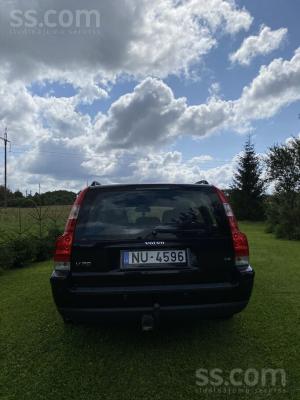 Melns Volvo V70 2006 Rīga, ar dzinēja tilpumu 2.40 L un nobraukumu 282 tūkst. km par 3950 €, foto 6 vietnē AUTOMOTO.COM.LV
