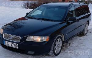 Black Volvo V70 2006 in Valmiera, with an engine capacity of 2.40 L and mileage of 396 thousand km for 2100 €, photo  on AUTOMOTO.COM.LV