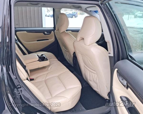 Melns Volvo V70 2006 Paide, ar dzinēja tilpumu 0.00 L un nobraukumu 393 tūkst. km par 3450 €, foto 10 vietnē AUTOMOTO.COM.LV