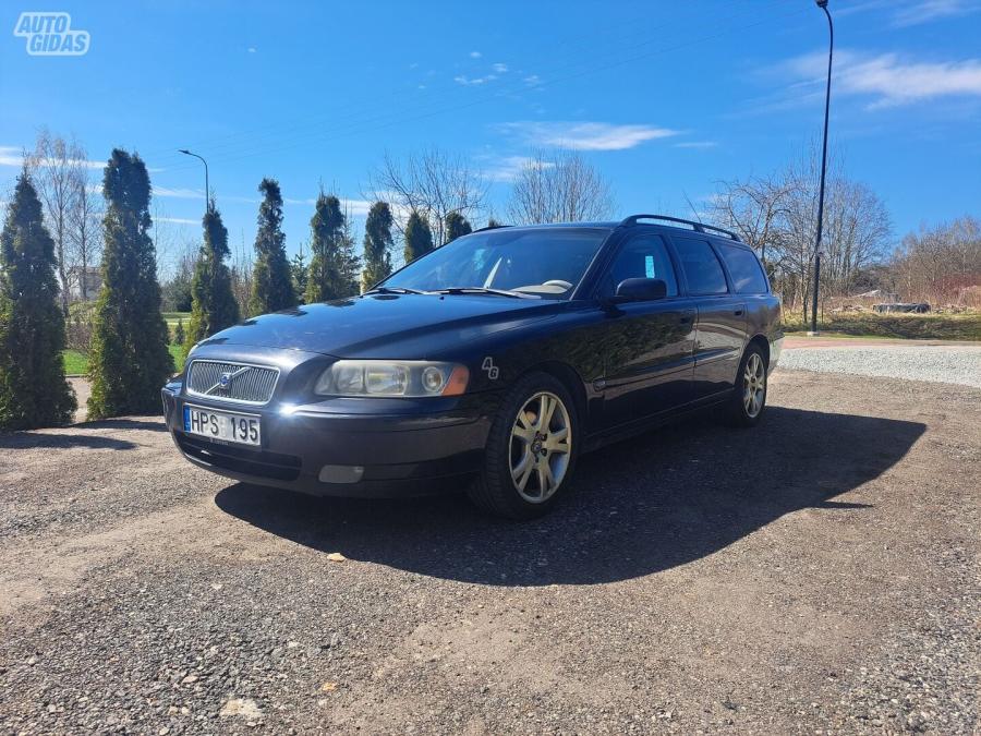 Melns Volvo V70 2006 Viļņa, ar dzinēja tilpumu 2.40 L un nobraukumu 414 tūkst. km par 1450 €, foto 5 vietnē AUTOMOTO.COM.LV