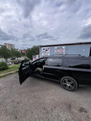 Black Volvo V70 2006 in Vilnius, with an engine capacity of 2.40 L and mileage of 393 thousand km for 2100 €, photo 8 on AUTOMOTO.COM.LV