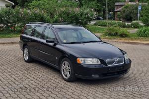 Melns Volvo V70 2006 Tallina, ar dzinēja tilpumu 0.00 L un nobraukumu 394 tūkst. km par 3950 €, foto  vietnē AUTOMOTO.COM.LV