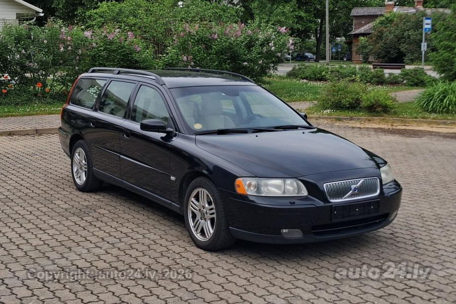 Melns Volvo V70 2006 Tallina, ar dzinēja tilpumu 0.00 L un nobraukumu 394 tūkst. km par 3950 €, foto 1 vietnē AUTOMOTO.COM.LV
