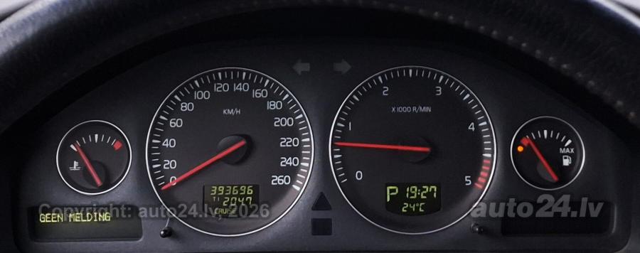 Melns Volvo V70 2006 Tallina, ar dzinēja tilpumu 0.00 L un nobraukumu 394 tūkst. km par 3950 €, foto 12 vietnē AUTOMOTO.COM.LV