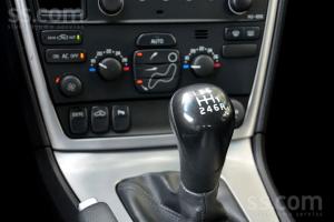 Black Volvo V70 2006 in Riga, with an engine capacity of 2.40 L and mileage of 335 thousand km for 3599 €, photo 10 on AUTOMOTO.COM.LV