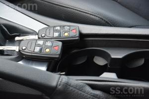 Black Volvo V70 2006 in Riga, with an engine capacity of 2.40 L and mileage of 335 thousand km for 3599 €, photo 22 on AUTOMOTO.COM.LV