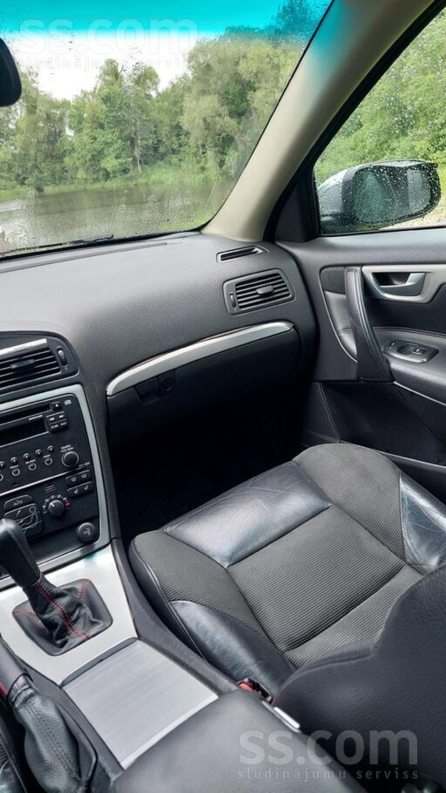 Melns Volvo V70 2006 Talsi, ar dzinēja tilpumu 2.40 L un nobraukumu 0 tūkst. km par 1500 €, foto 8 vietnē AUTOMOTO.COM.LV