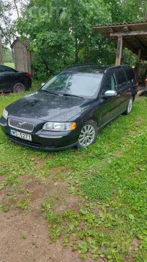 Melns Volvo V70 2006 Talsi, ar dzinēja tilpumu 2.40 L un nobraukumu 0 tūkst. km par 1500 €, foto  vietnē AUTOMOTO.COM.LV