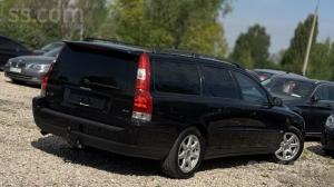 Melns Volvo V70 2006 Jelgava, ar dzinēja tilpumu 2.40 L un nobraukumu 369 tūkst. km par 3590 €, foto 4 vietnē AUTOMOTO.COM.LV