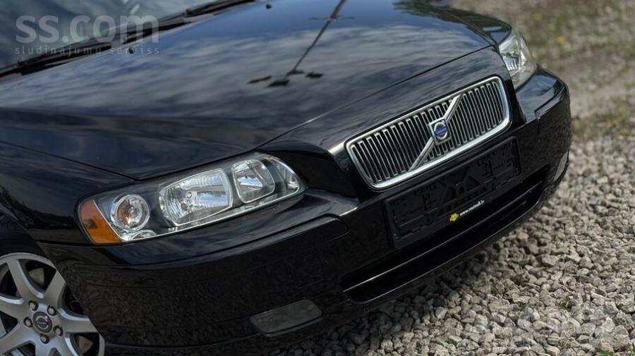 Melns Volvo V70 2006 Jelgava, ar dzinēja tilpumu 2.40 L un nobraukumu 369 tūkst. km par 3590 €, foto 6 vietnē AUTOMOTO.COM.LV