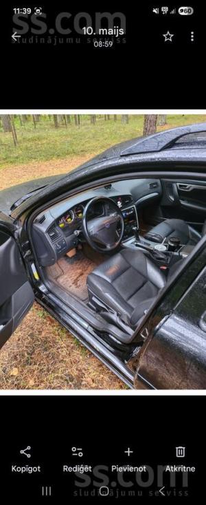 Melns Volvo V70 2006 Limbaži, ar dzinēja tilpumu 2.40 L un nobraukumu 430 tūkst. km par 1800 €, foto 9 vietnē AUTOMOTO.COM.LV