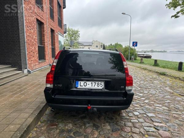 Melns Volvo V70 2006 Rīga, ar dzinēja tilpumu 2.40 L un nobraukumu 316 tūkst. km par 2300 €, foto 10 vietnē AUTOMOTO.COM.LV