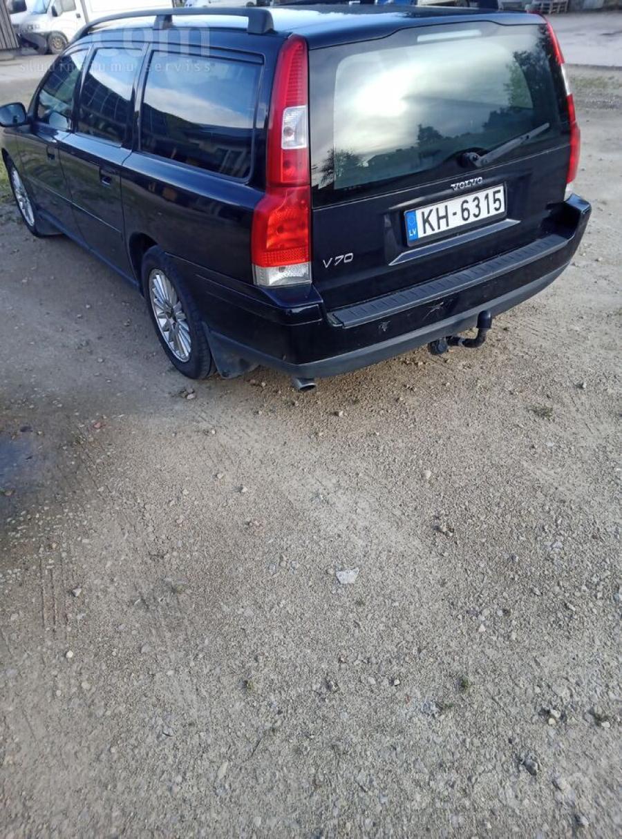 Melns Volvo V70 2006 Jēkabpils, ar dzinēja tilpumu 2.40 L un nobraukumu 330 tūkst. km par 1100 €, foto 5 vietnē AUTOMOTO.COM.LV