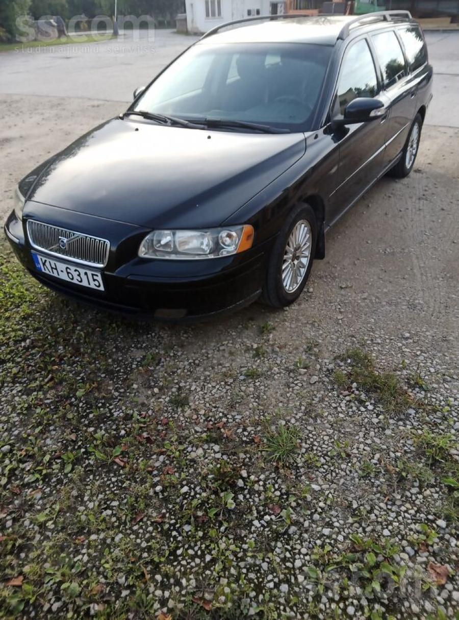 Melns Volvo V70 2006 Jēkabpils, ar dzinēja tilpumu 2.40 L un nobraukumu 330 tūkst. km par 1100 €, foto 6 vietnē AUTOMOTO.COM.LV