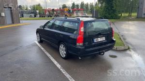 Melns Volvo V70 2006 Jelgava, ar dzinēja tilpumu 2.40 L un nobraukumu 393 tūkst. km par 2150 €, foto 6 vietnē AUTOMOTO.COM.LV