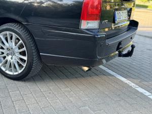 Black Volvo V70 2006 in Riga, with an engine capacity of 2.40 L and mileage of 263 thousand km for 4000 €, photo 4 on AUTOMOTO.COM.LV