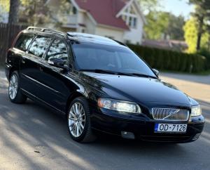 Black Volvo V70 2006 in Riga, with an engine capacity of 2.40 L and mileage of 263 thousand km for 4000 €, photo 21 on AUTOMOTO.COM.LV