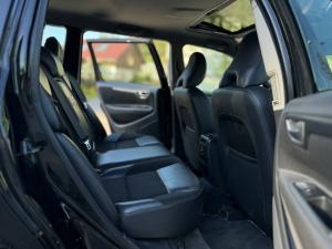 Black Volvo V70 2006 in Riga, with an engine capacity of 2.40 L and mileage of 263 thousand km for 4000 €, photo 26 on AUTOMOTO.COM.LV