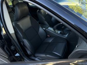 Black Volvo V70 2006 in Riga, with an engine capacity of 2.40 L and mileage of 263 thousand km for 4000 €, photo 29 on AUTOMOTO.COM.LV