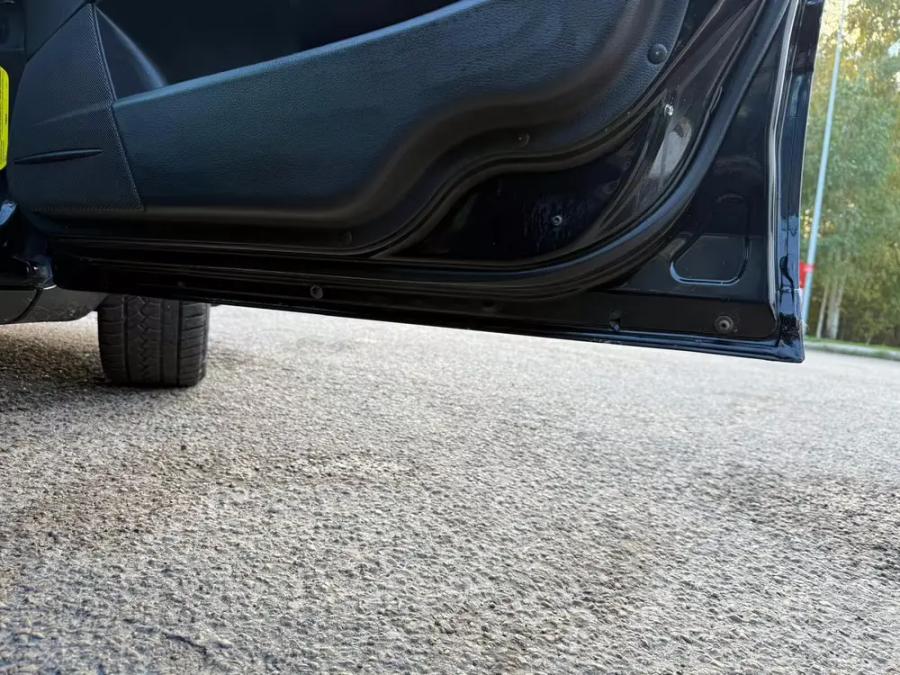 Melns Volvo V70 2006 Rīga, ar dzinēja tilpumu 2.40 L un nobraukumu 328 tūkst. km par 2480 €, foto 14 vietnē AUTOMOTO.COM.LV