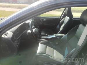 Black Volvo V70 2006 in Jekabpils, with an engine capacity of 2.40 L and mileage of 300 thousand km for 1800 €, photo 6 on AUTOMOTO.COM.LV