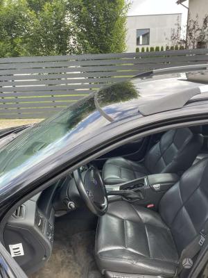 Черный Вольво В70 2006 в Вильнюс, объемом двигателя 2.40 л и пробегом 299 тыс. км за 2650 €, фото 10 на AUTOMOTO.COM.LV