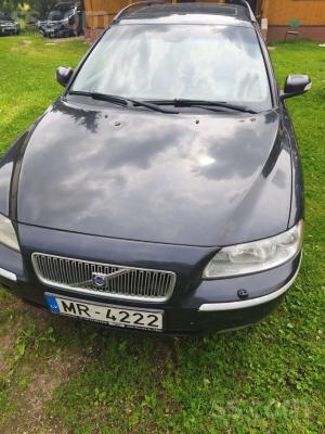 Melns Volvo V70 2006 Valka, ar dzinēja tilpumu 2.40 L un nobraukumu 412 tūkst. km par 1800 €, foto 5 vietnē AUTOMOTO.COM.LV