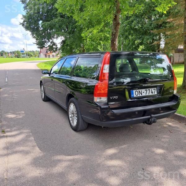 Melns Volvo V70 2006 Rēzekne, ar dzinēja tilpumu 2.40 L un nobraukumu 0 tūkst. km par 3100 €, foto 5 vietnē AUTOMOTO.COM.LV