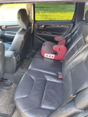 Melns Volvo V70 2006 Rēzekne, ar dzinēja tilpumu 2.40 L un nobraukumu 308 tūkst. km par 1550 €, foto 4 vietnē AUTOMOTO.COM.LV