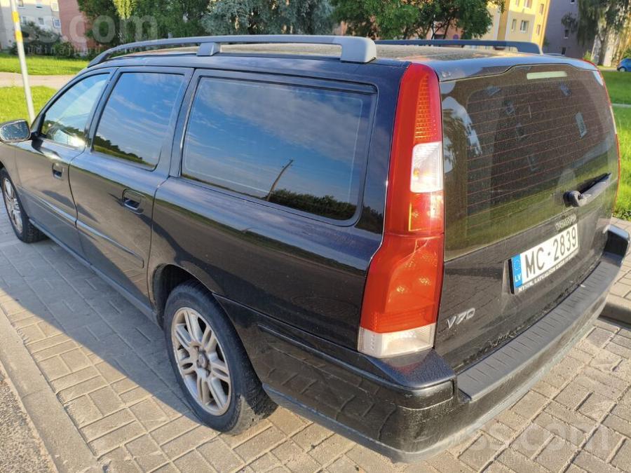 Melns Volvo V70 2006 Rēzekne, ar dzinēja tilpumu 2.40 L un nobraukumu 308 tūkst. km par 1550 €, foto 6 vietnē AUTOMOTO.COM.LV