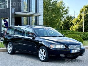 Melns Volvo V70 2006 Rīga, ar dzinēja tilpumu 2.40 L un nobraukumu 298 tūkst. km par 2450 €, foto 7 vietnē AUTOMOTO.COM.LV