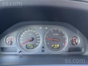 Melns Volvo V70 2006 Rīga, ar dzinēja tilpumu 2.40 L un nobraukumu 298 tūkst. km par 2450 €, foto 20 vietnē AUTOMOTO.COM.LV