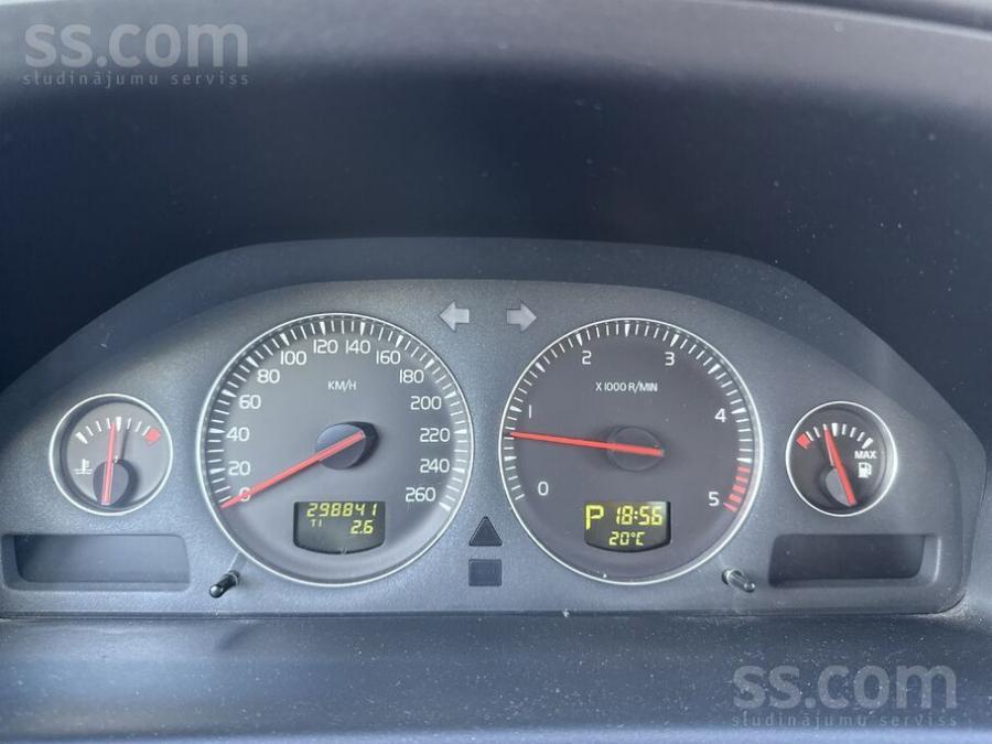 Melns Volvo V70 2006 Rīga, ar dzinēja tilpumu 2.40 L un nobraukumu 298 tūkst. km par 2450 €, foto 20 vietnē AUTOMOTO.COM.LV